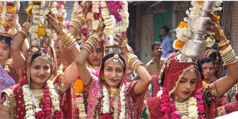 10 Famous Festivals of Rajasthan: A Tapestry of Color, Culture, and ...